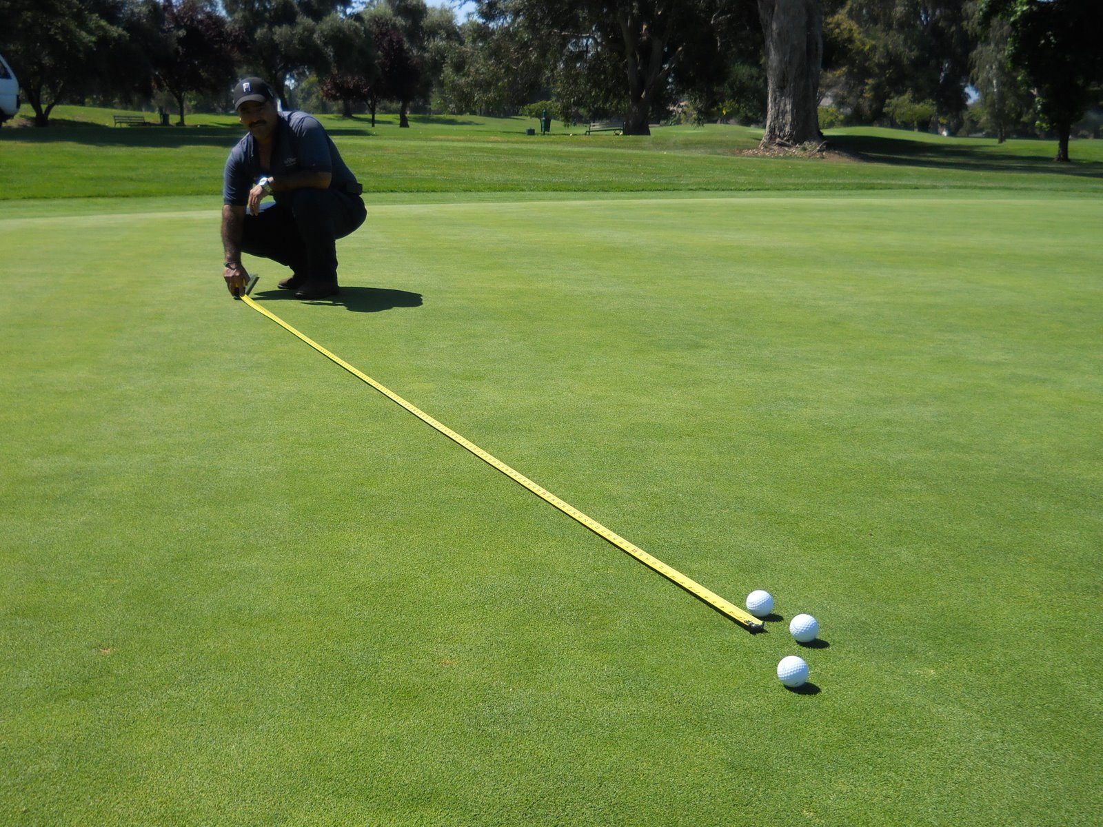 COME ADOPERARE UNO STIMPMETER PER DETERMINARE LA VELOCITA’ DEL GREEN ...